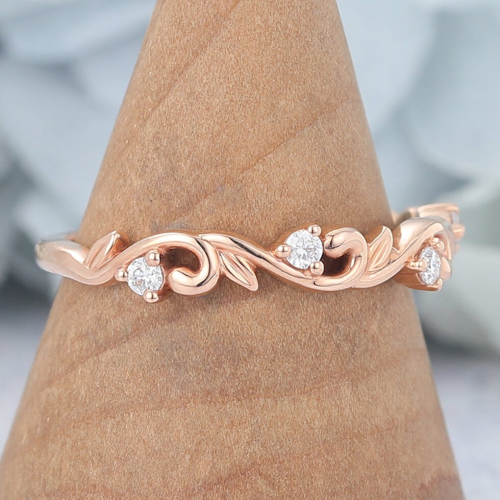 Leaf-Inspired Round Moissanite Curved Wedding Band | AmandaFineJewelry
